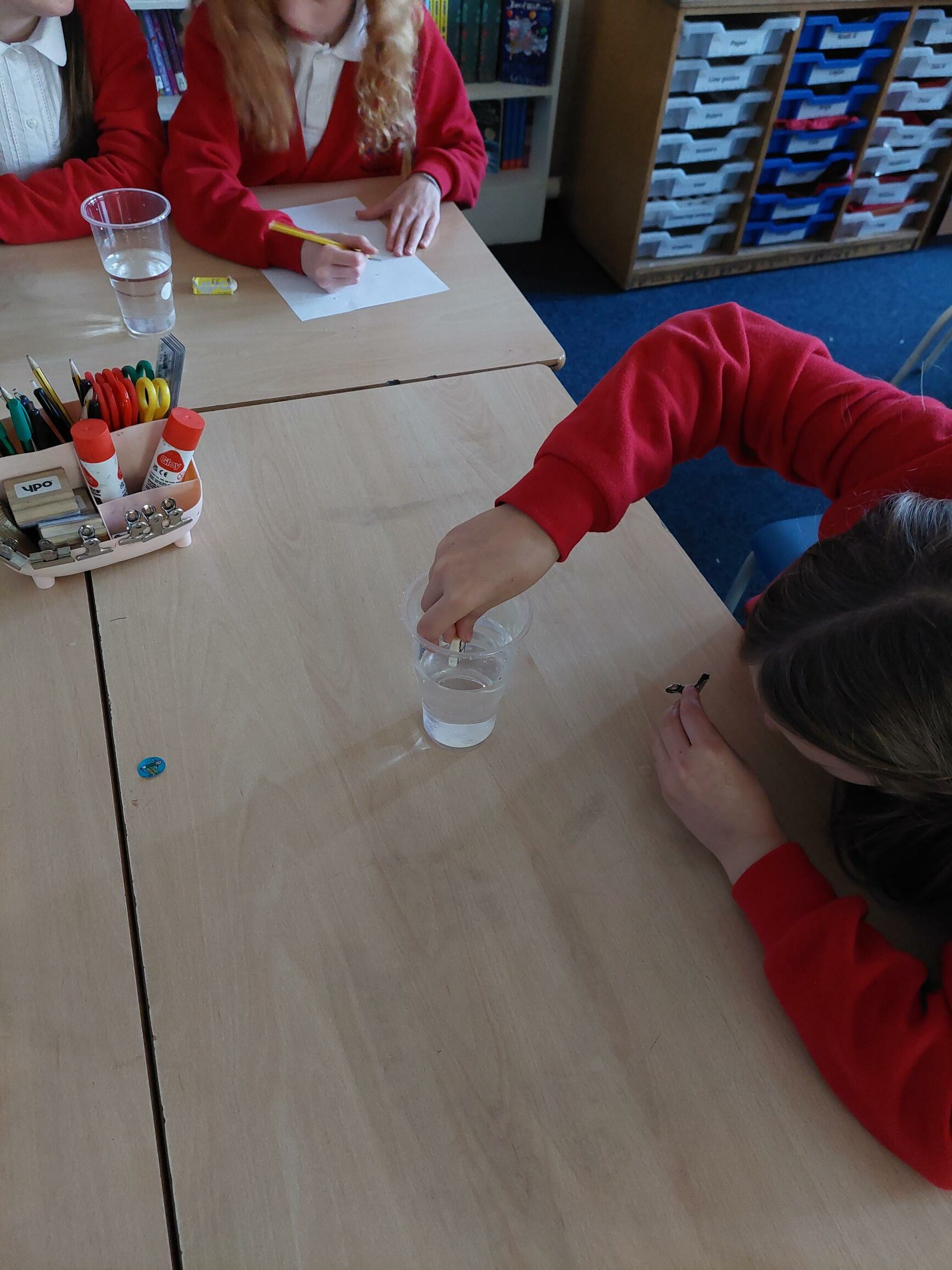Refraction Investigations : Thorpe Hesley Primary School