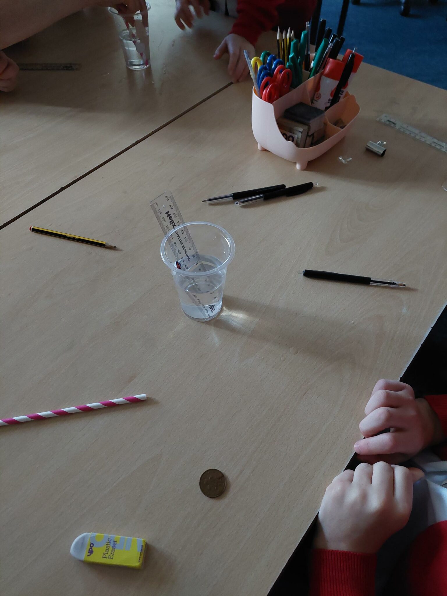 Refraction Investigations : Thorpe Hesley Primary School