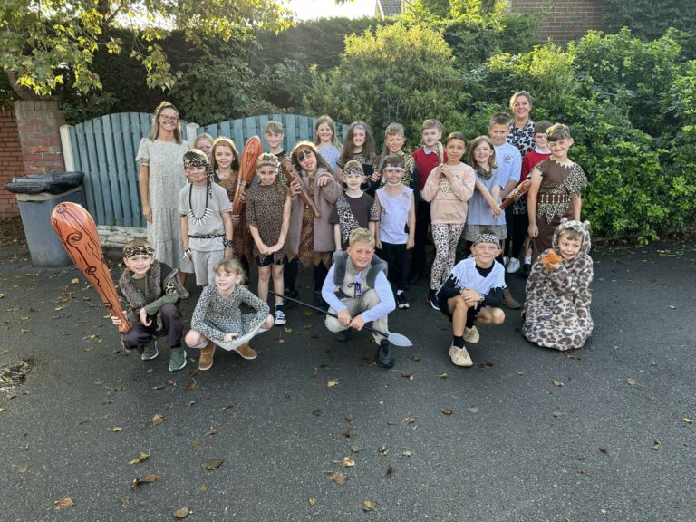Stone Age Day : Thorpe Hesley Primary School